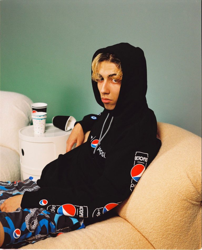 Octopus X Pepsi: vesti il soft drink USA con una capsule tentacolare ...